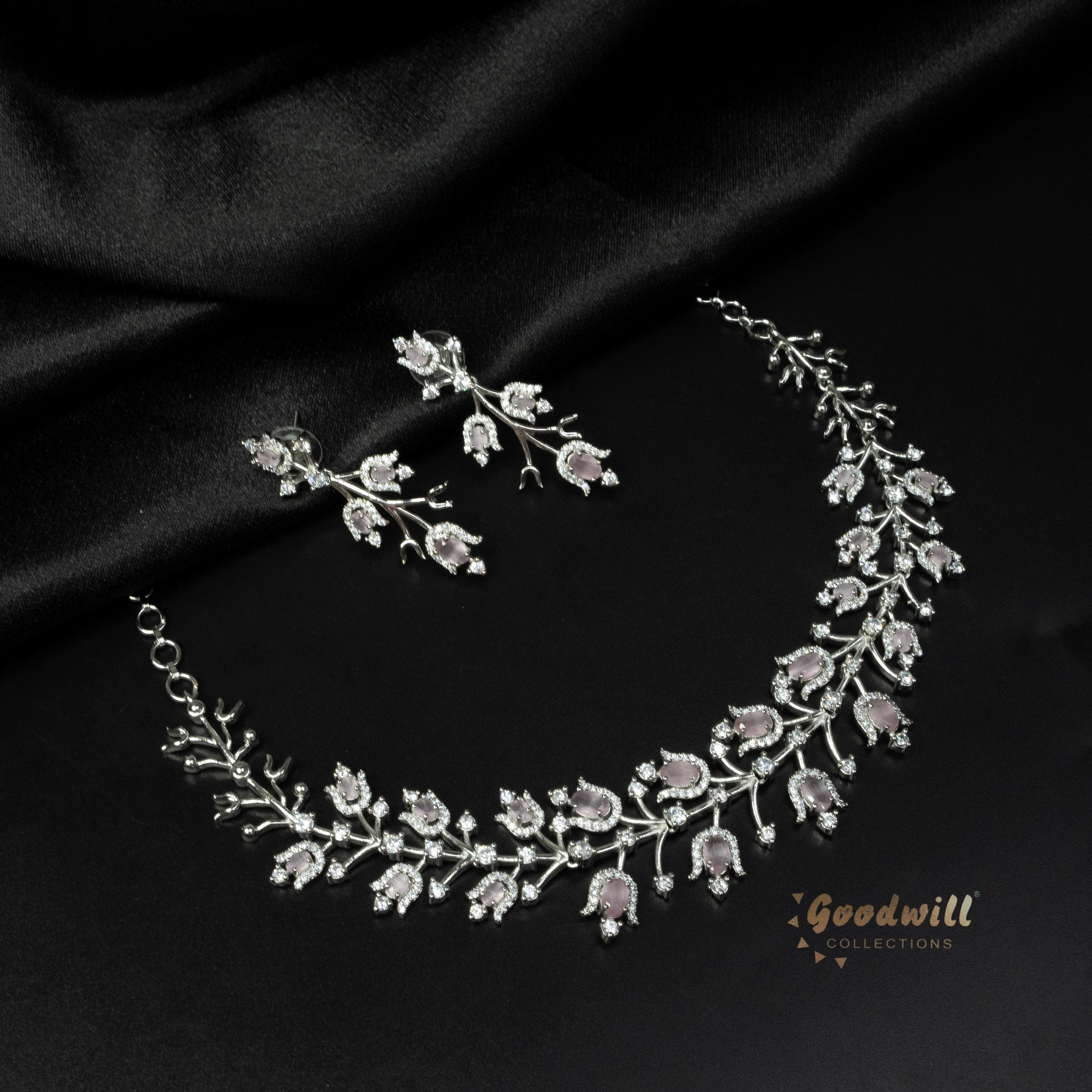 SILVER AD STONE NECKLACE SET 2