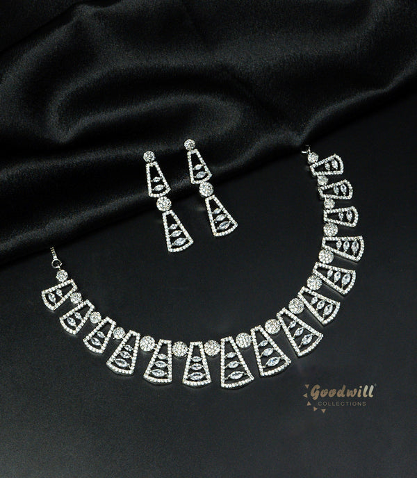SILVER AD STONE NECKLACE SET 1