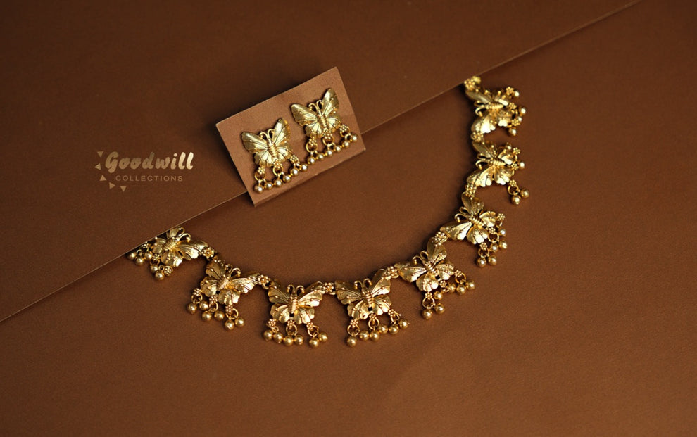 CLASSIC BUTTERFLY DESIGN NECKLACE SET