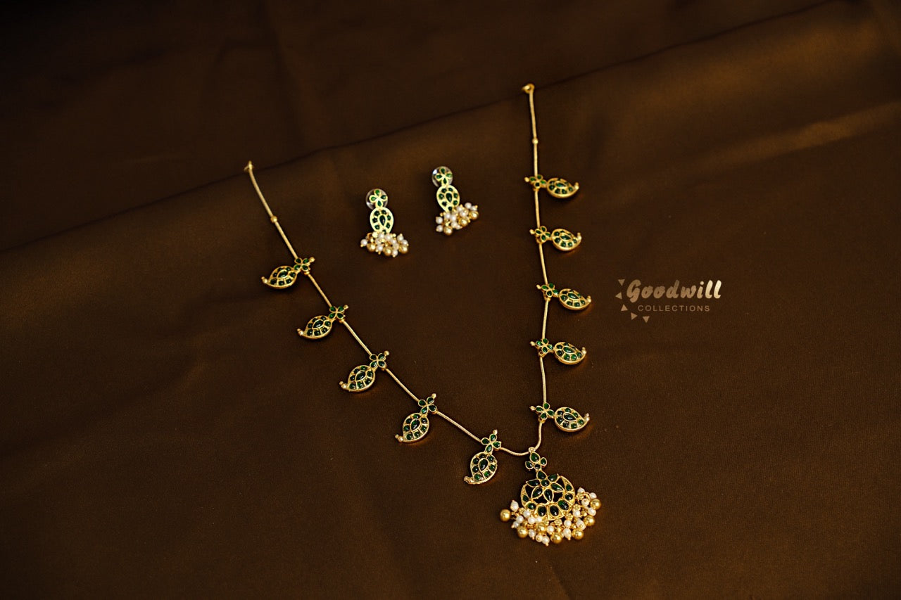 TRADITIONAL MANGO DESIGN LONG NECKLACE