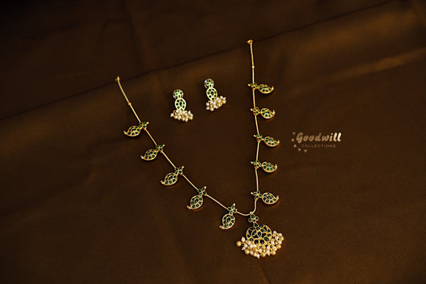 TRADITIONAL MANGO DESIGN LONG NECKLACE