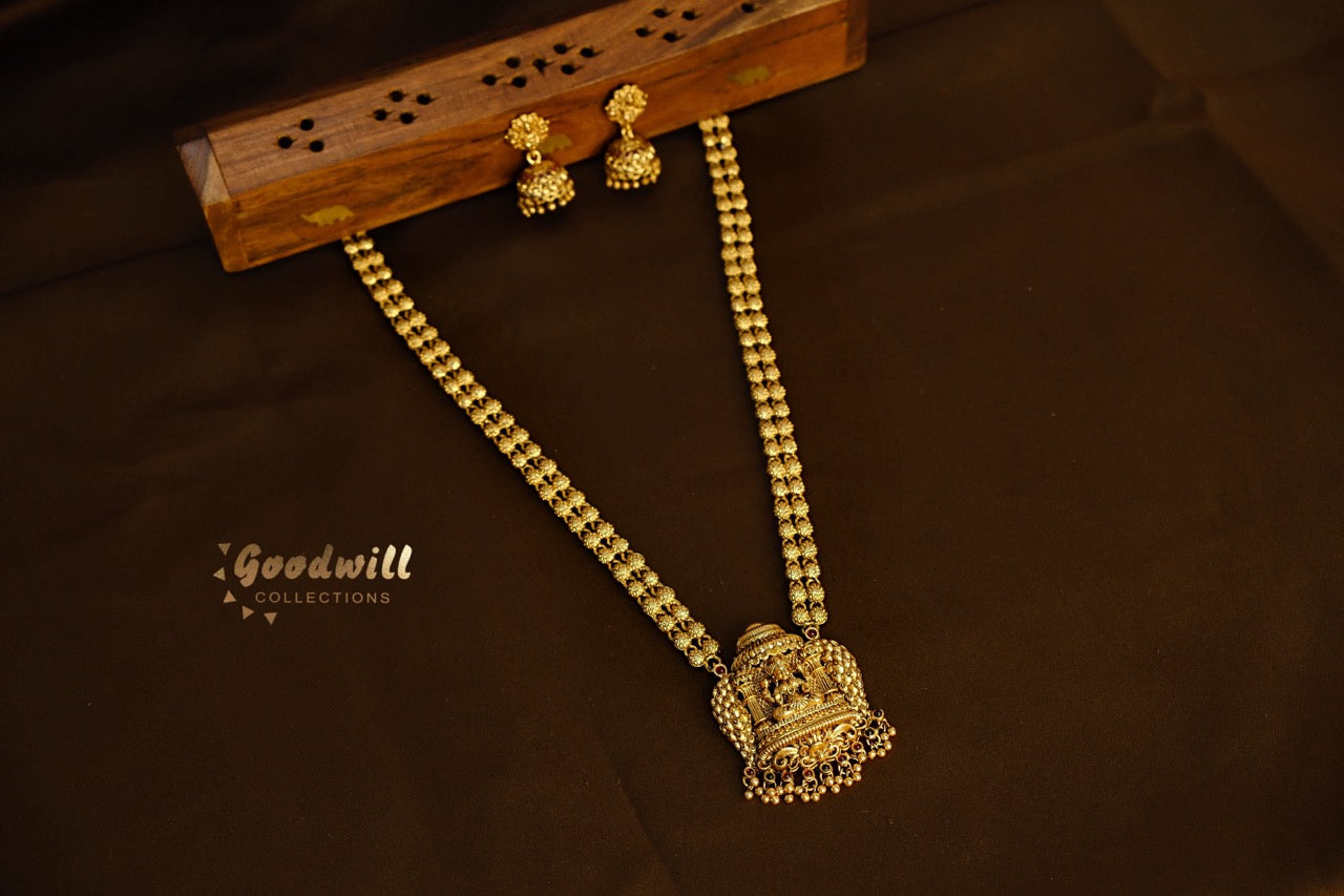 TEMPLE DESIGN LONG CHAIN